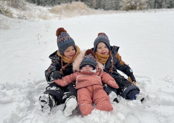 Embracing the Chill: Simple Tips for Getting Your Toddler Outdoors in ...
